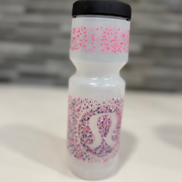 lululemon athletica | Bath & Body | Lululemon Athletica Pink And Black ...